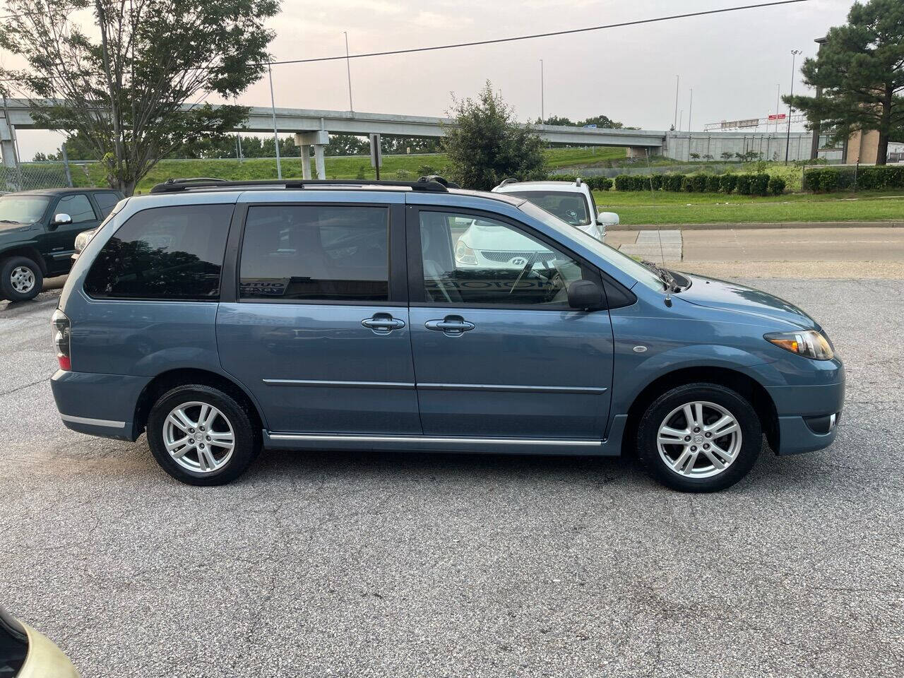 2004 Mazda Mpv Value