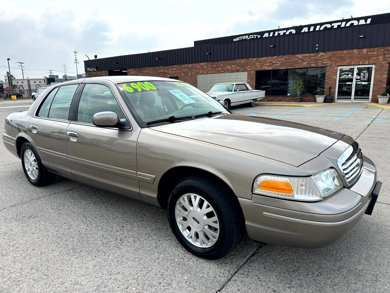 2003 Ford Crown Victoria For Sale - Carsforsale.com®