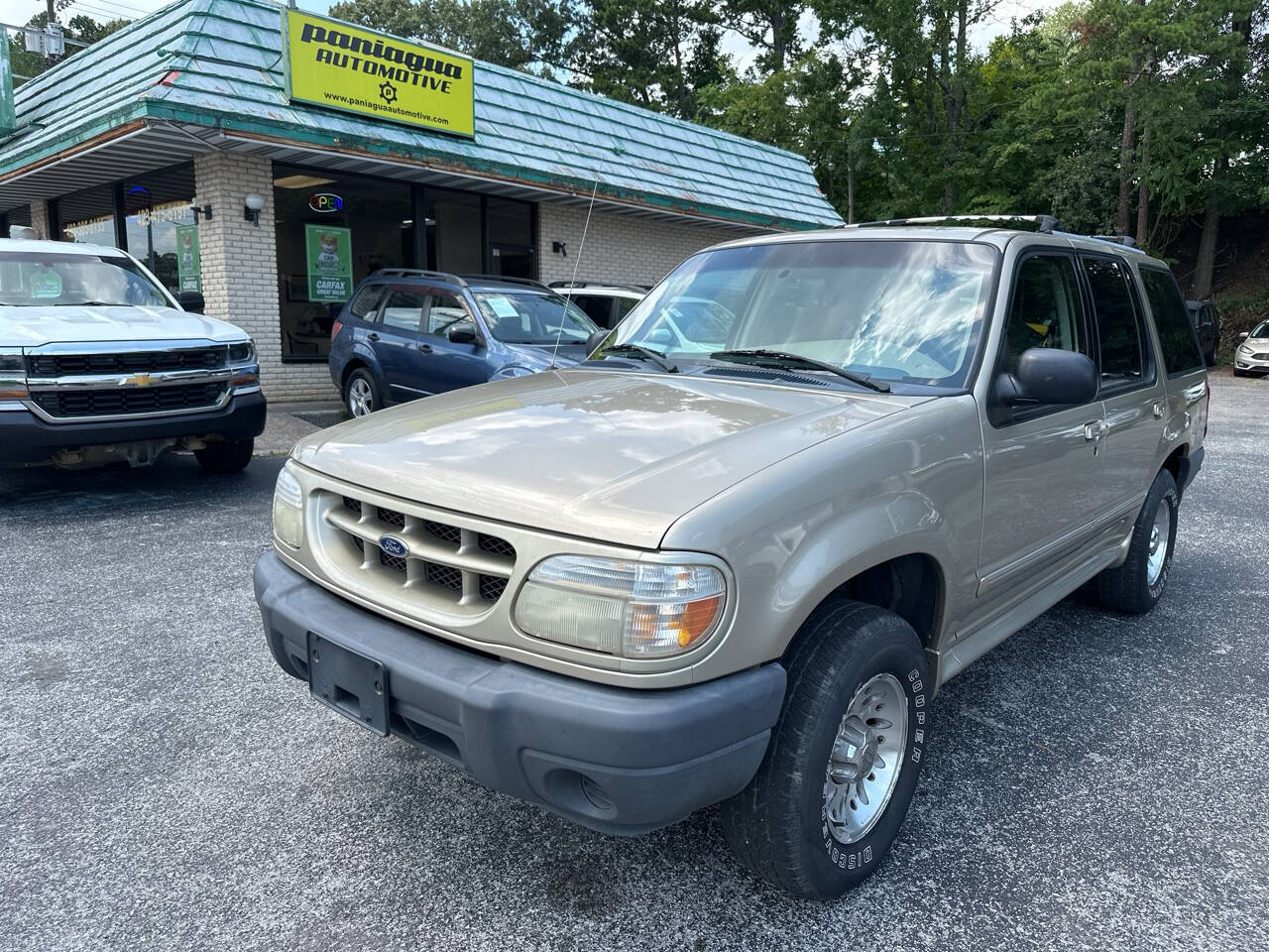 2000 Ford Explorer For Sale - Carsforsale.com®
