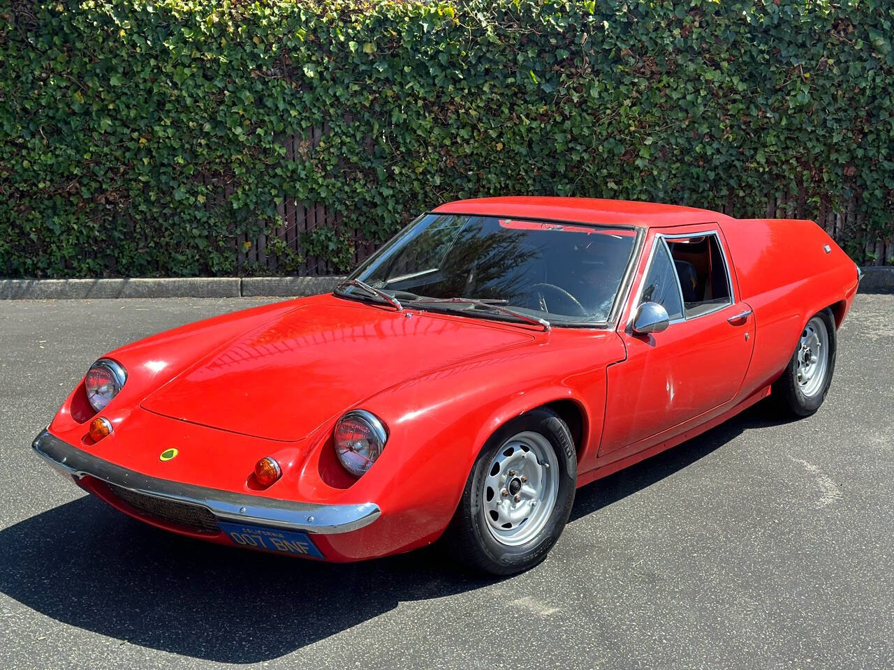 Lotus Europa For Sale Aesthetic Wallpaper