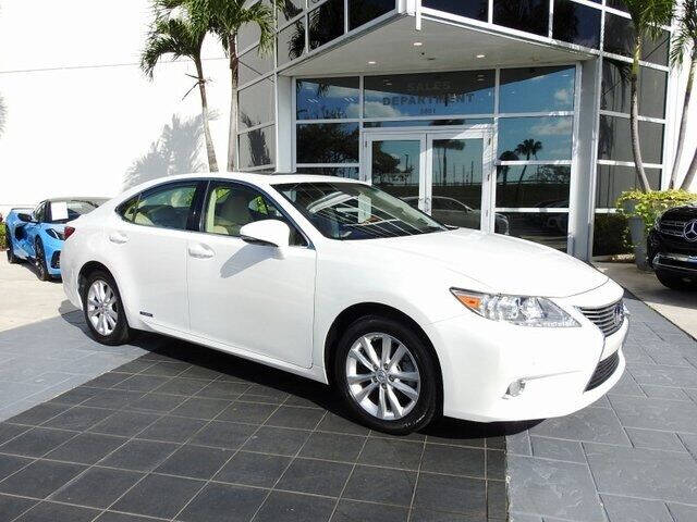 2015 Lexus ES 300h For Sale - Carsforsale.com®