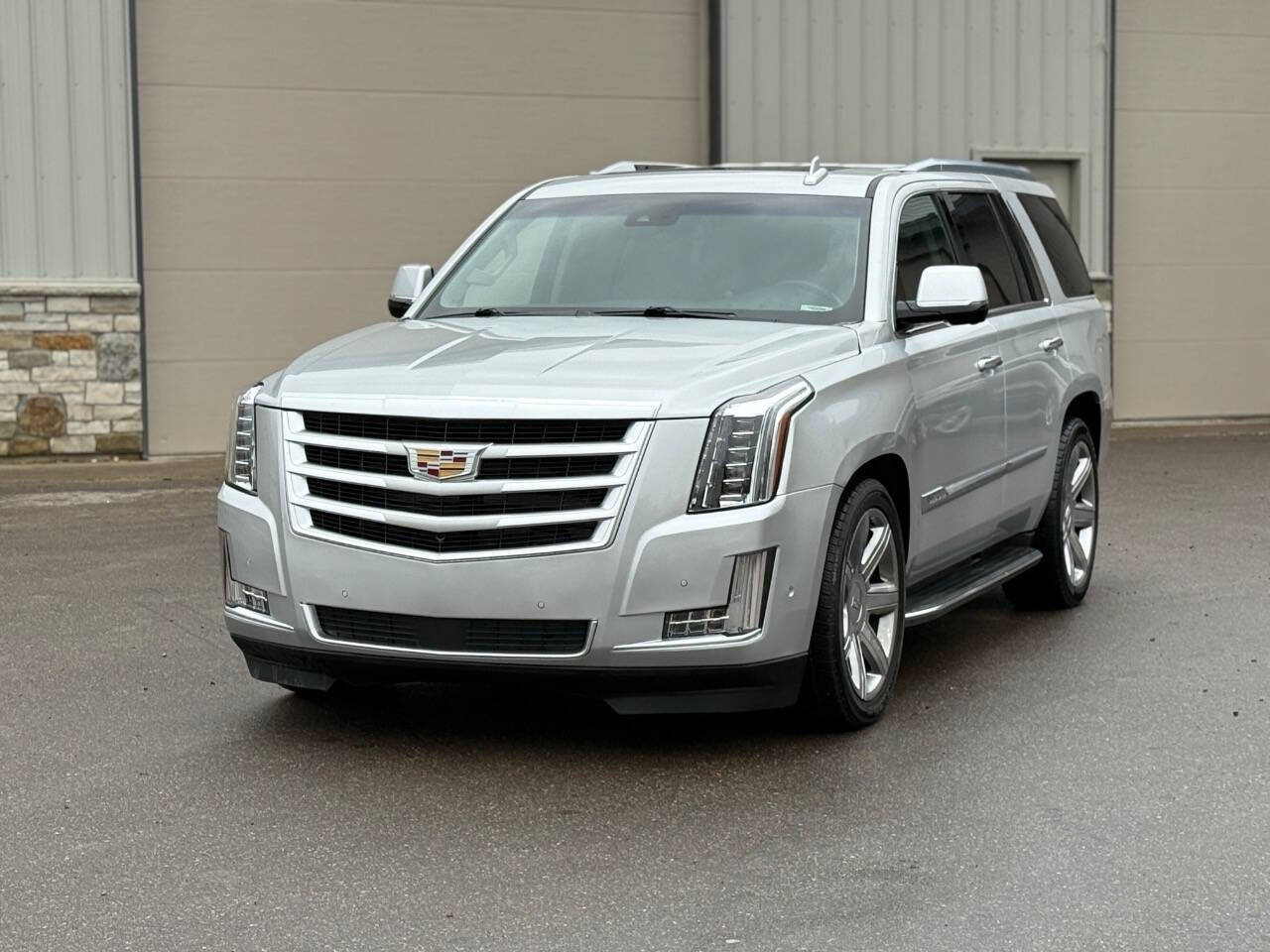 SUVs For Sale in Anoka, MN - Summit Auto LLC