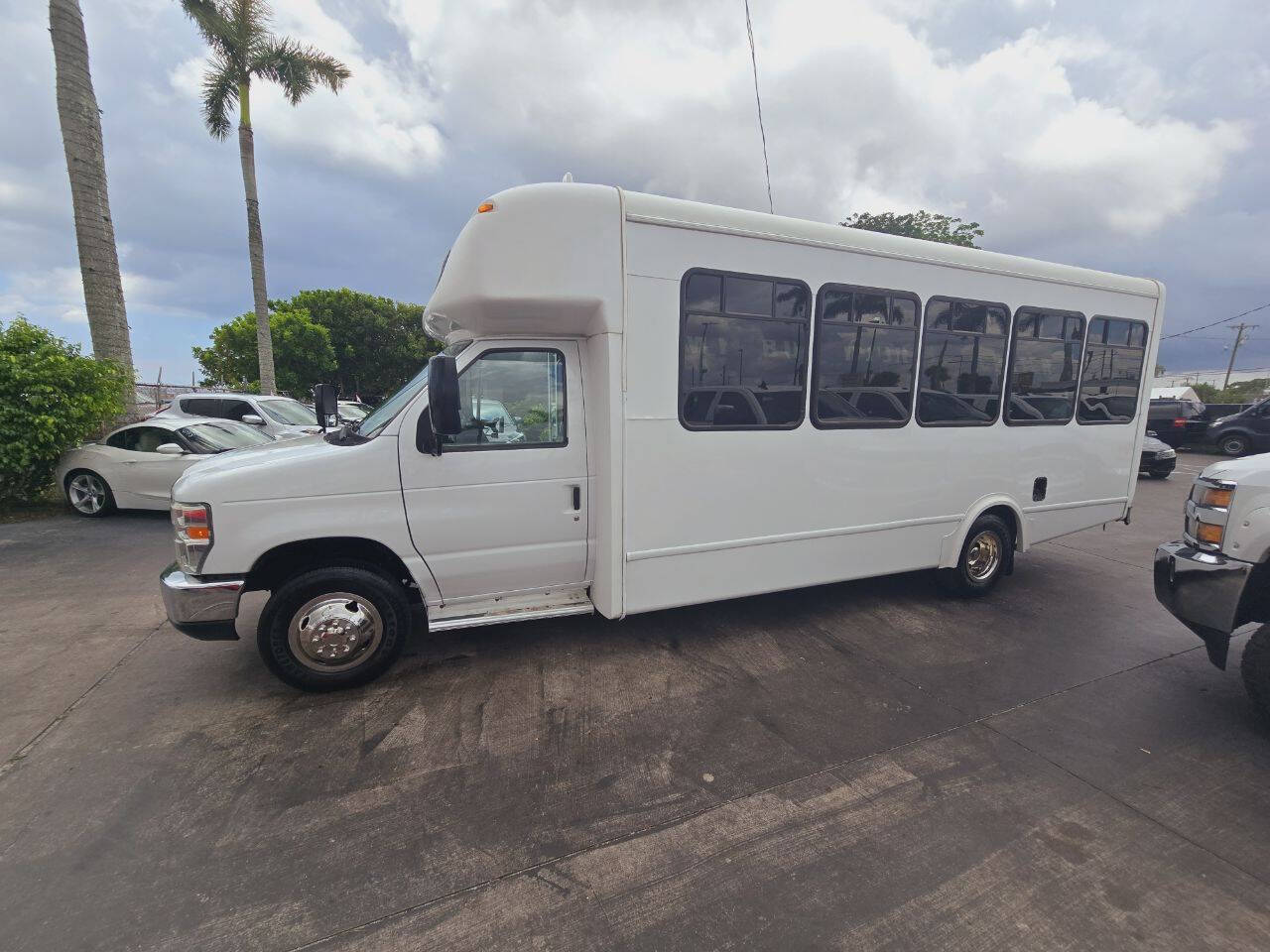 2015 FORD E-450 for sale in West Palm Beach - $19900 | South Florida ...