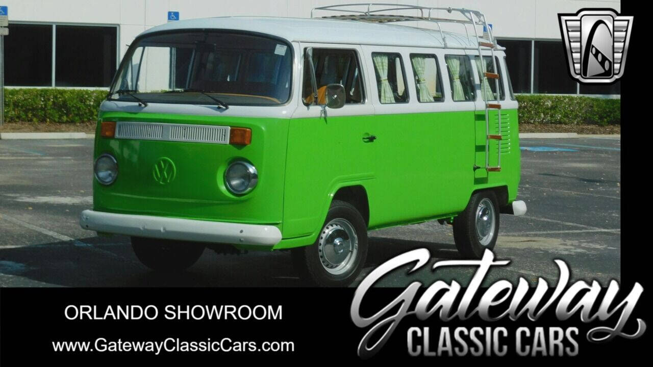 4x4 Wheel Drive Volkswagen Bus