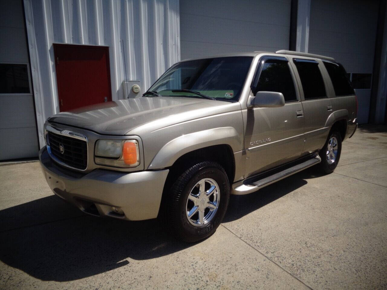 2000 Cadillac Escalade For Sale - Carsforsale.com®