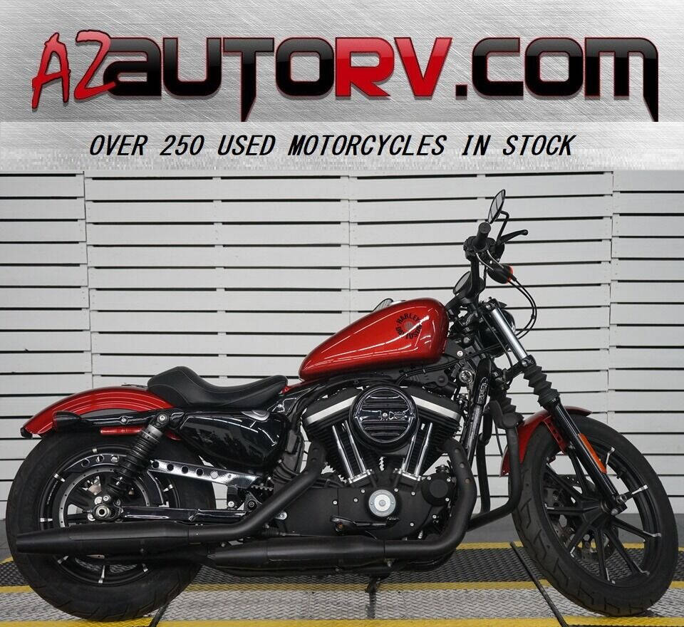 Harley Davidson 883 Iron Red