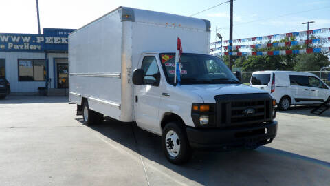 Box Truck For Sale in Houston, TX - Peek Motor Company