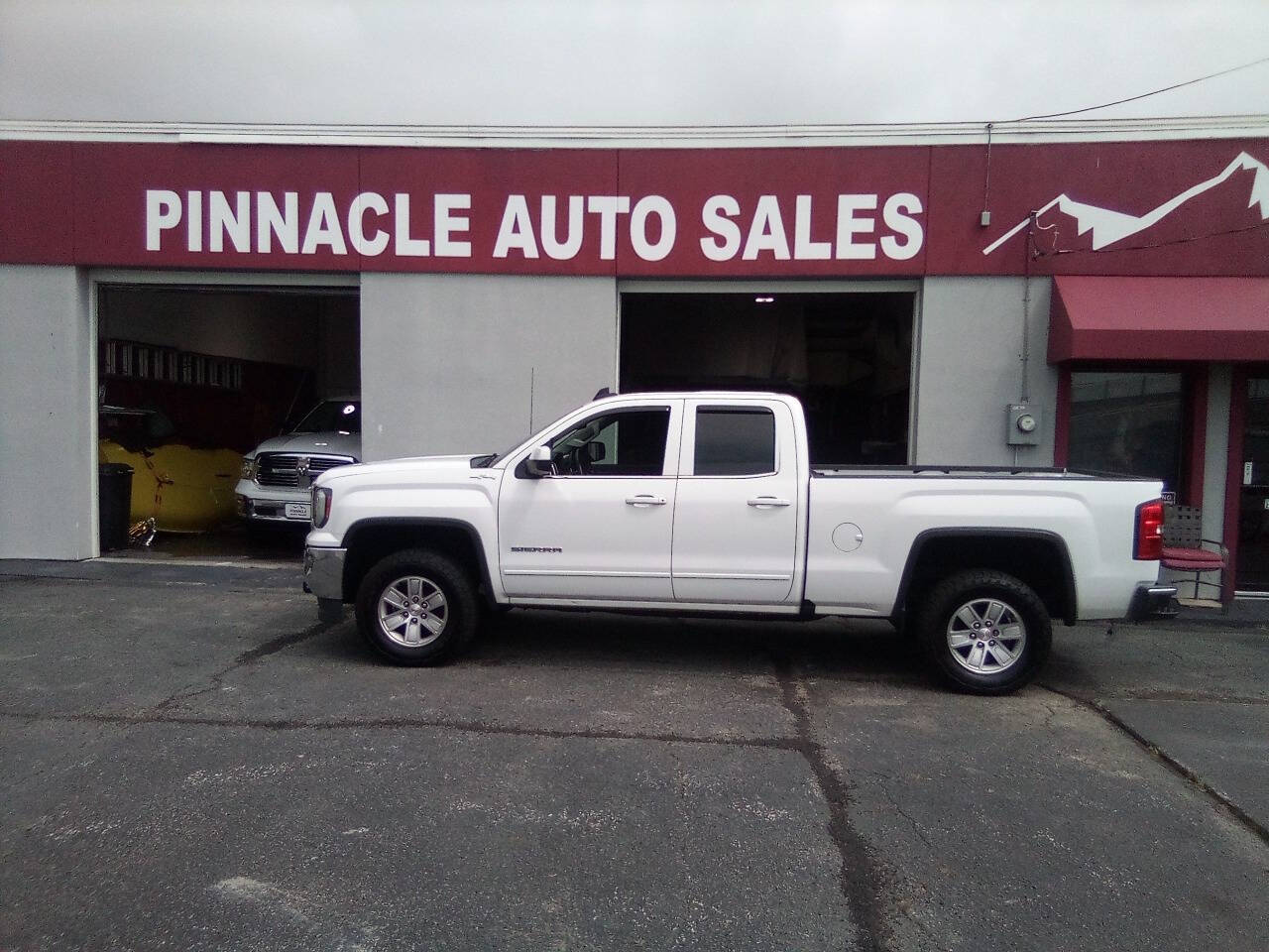 Cars For Sale in New Bedford, MA - Pinnacle Auto Sales