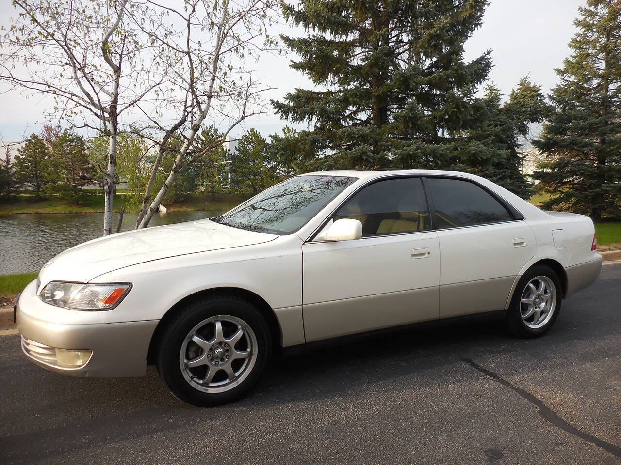 2001 Lexus ES 300 For Sale - Carsforsale.com®