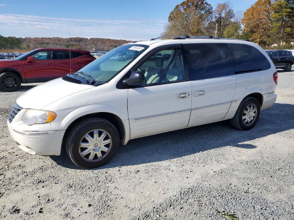 2007 Chrysler Town and Country For Sale In Pataskala, OH - Carsforsale.com®