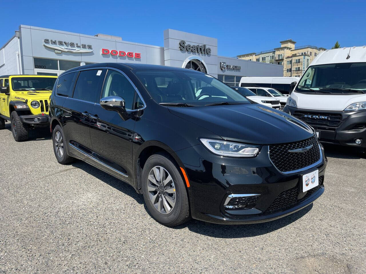 New 2023 Chrysler Pacifica For Sale - Carsforsale.com®