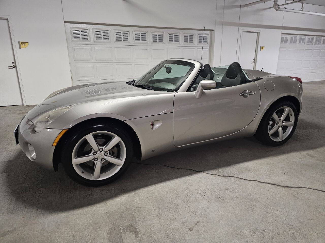 2009 Pontiac Solstice For Sale - Carsforsale.com®