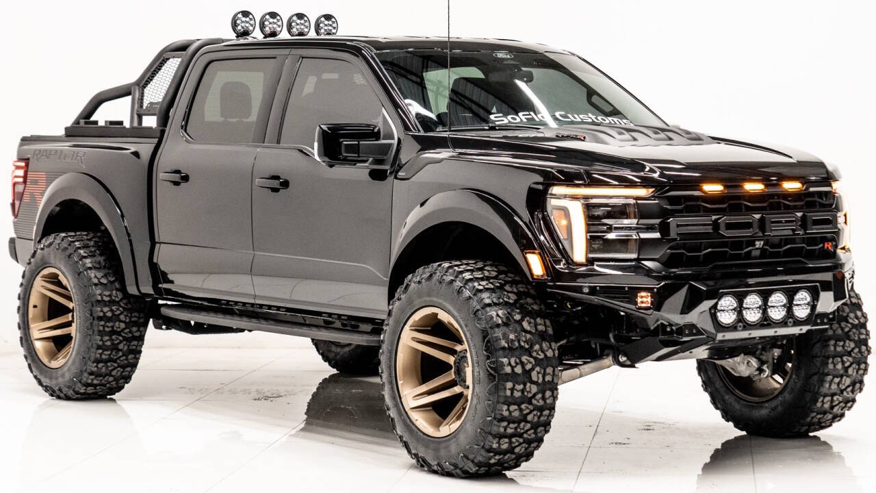 2024 Ford F-150 Black 5.2L V8 Supercharger - Soflo Customs