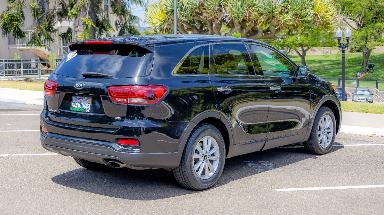 Used 2019 Kia Sorento L 4dr SUV 16595 - VIN: 5XYPG4A36KG497496, National City Auto Center - New ...