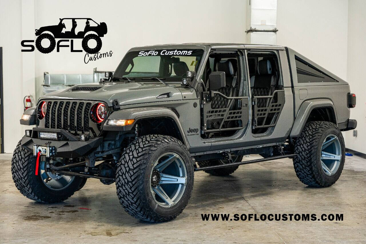 2021 Jeep Gladiator Gray 3.6L V6 - Soflo Customs