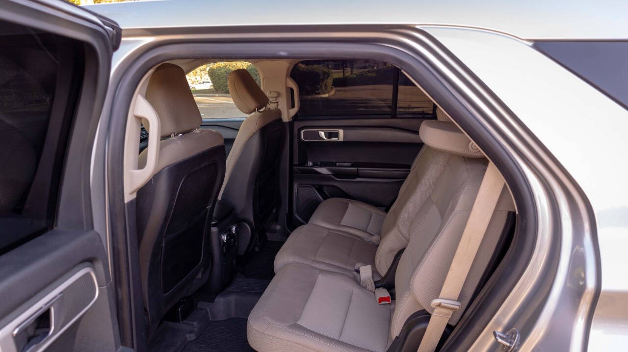 Used 2020 Ford Explorer Base 4dr SUV 19995 - VIN: 1FMSK7BH8LGC48017 ...