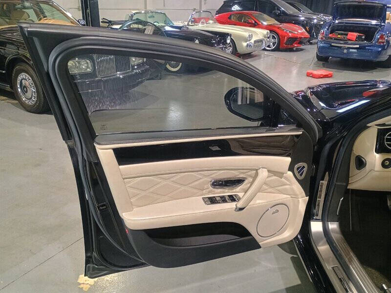 2016 Bentley Flying Spur W12 AWD 4dr Sedan For Sale | AllCollectorCars.com