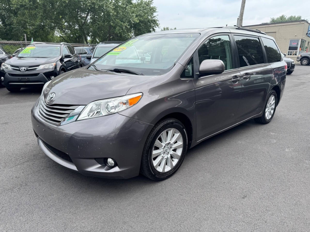 2014 Toyota Sienna for sale in Johnston, RI - Guaranteed Auto Sales