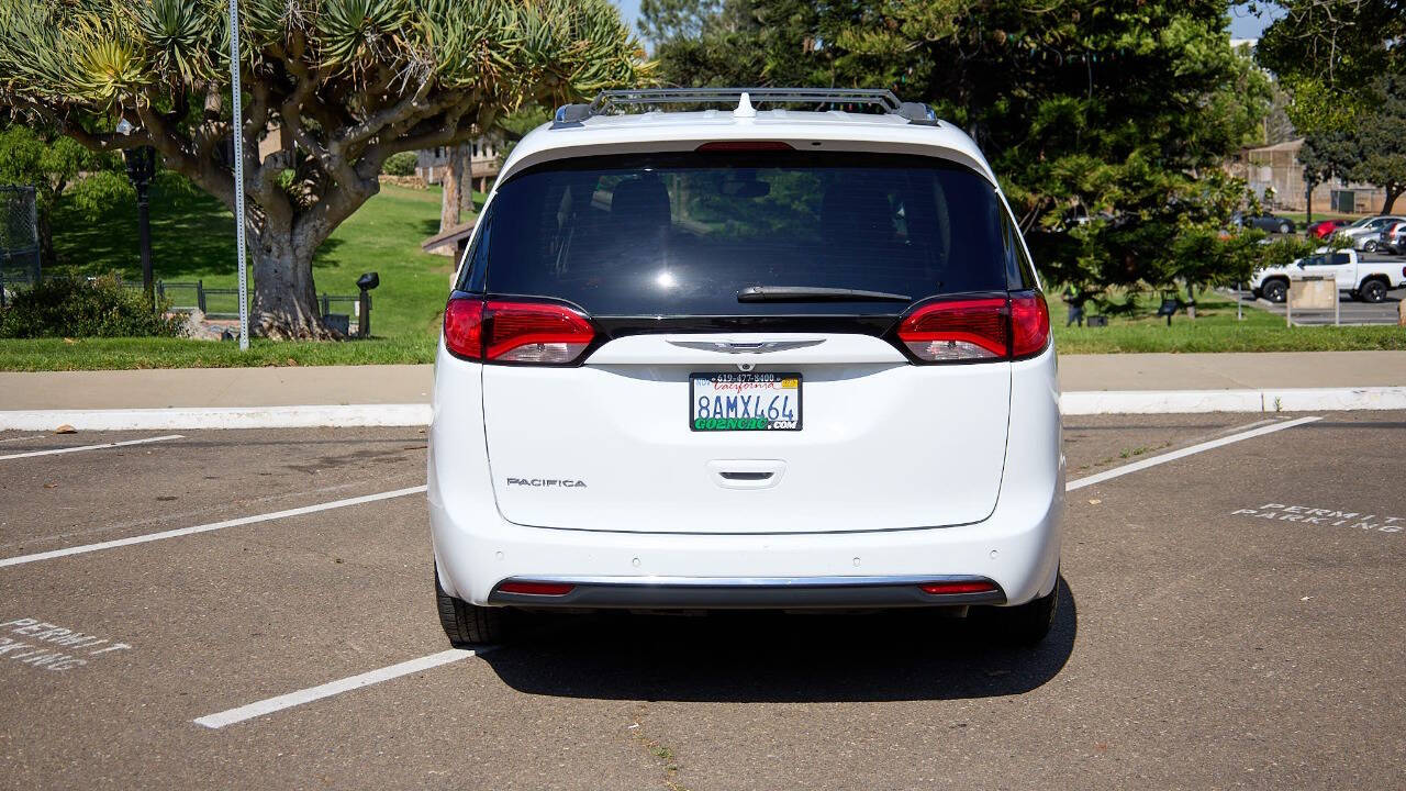 Used 2018 Chrysler Pacifica Touring L 4dr Mini Van 14995 - VIN ...