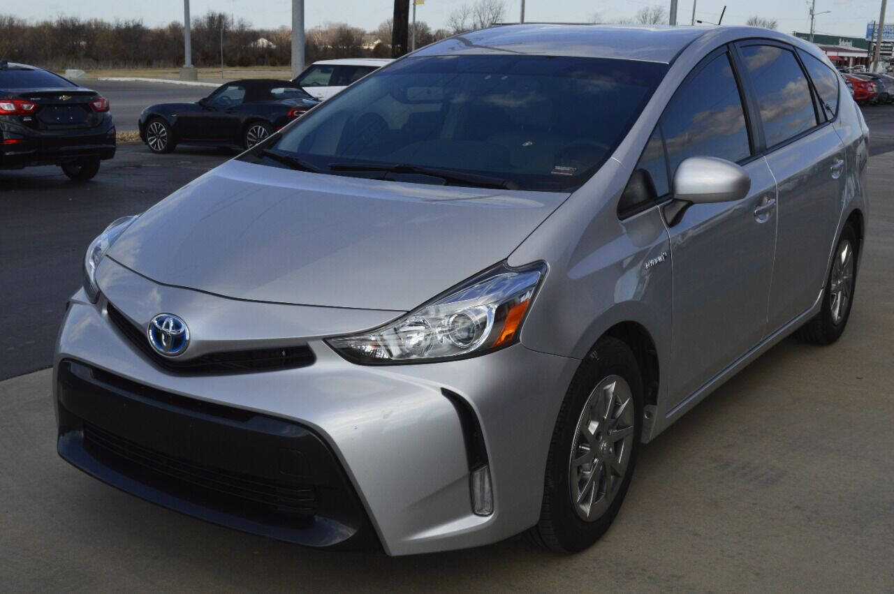 2017 Toyota Prius v For Sale - Carsforsale.com®