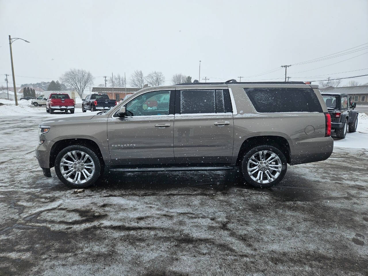 2017 Chevrolet Suburban for sale in Escanaba, MI - Hansen Automotive ...