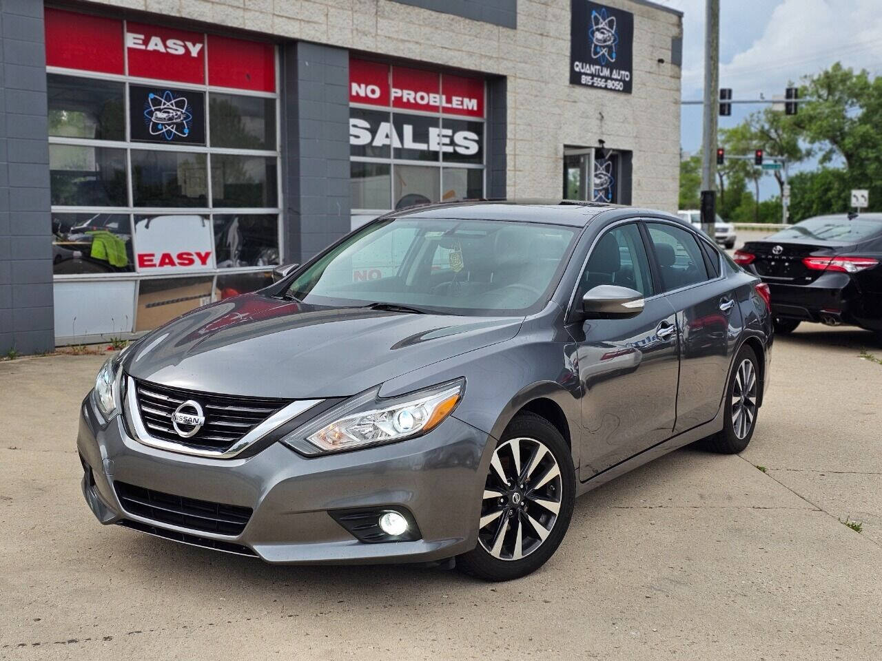 2016 Nissan Altima for sale in Plainfield, IL - Quantum Auto Co