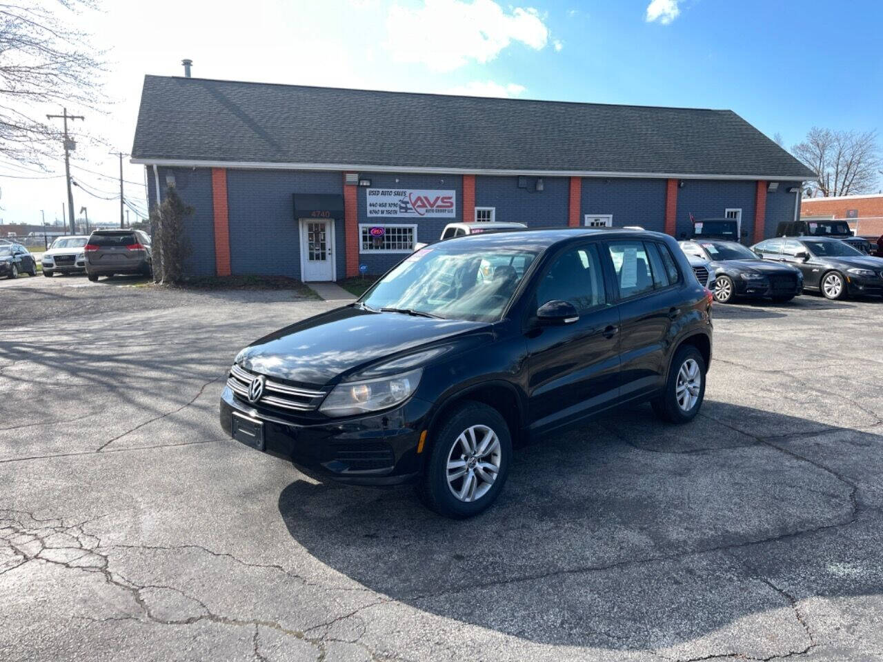 2013 Volkswagen Tiguan for sale in CLEVELAND, OH - AVS AUTO GROUP LLC