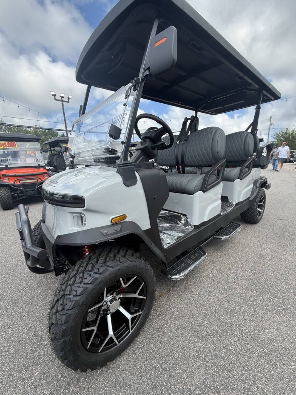 2025 Denago EV Rover XL6 Lithium | CartFinder