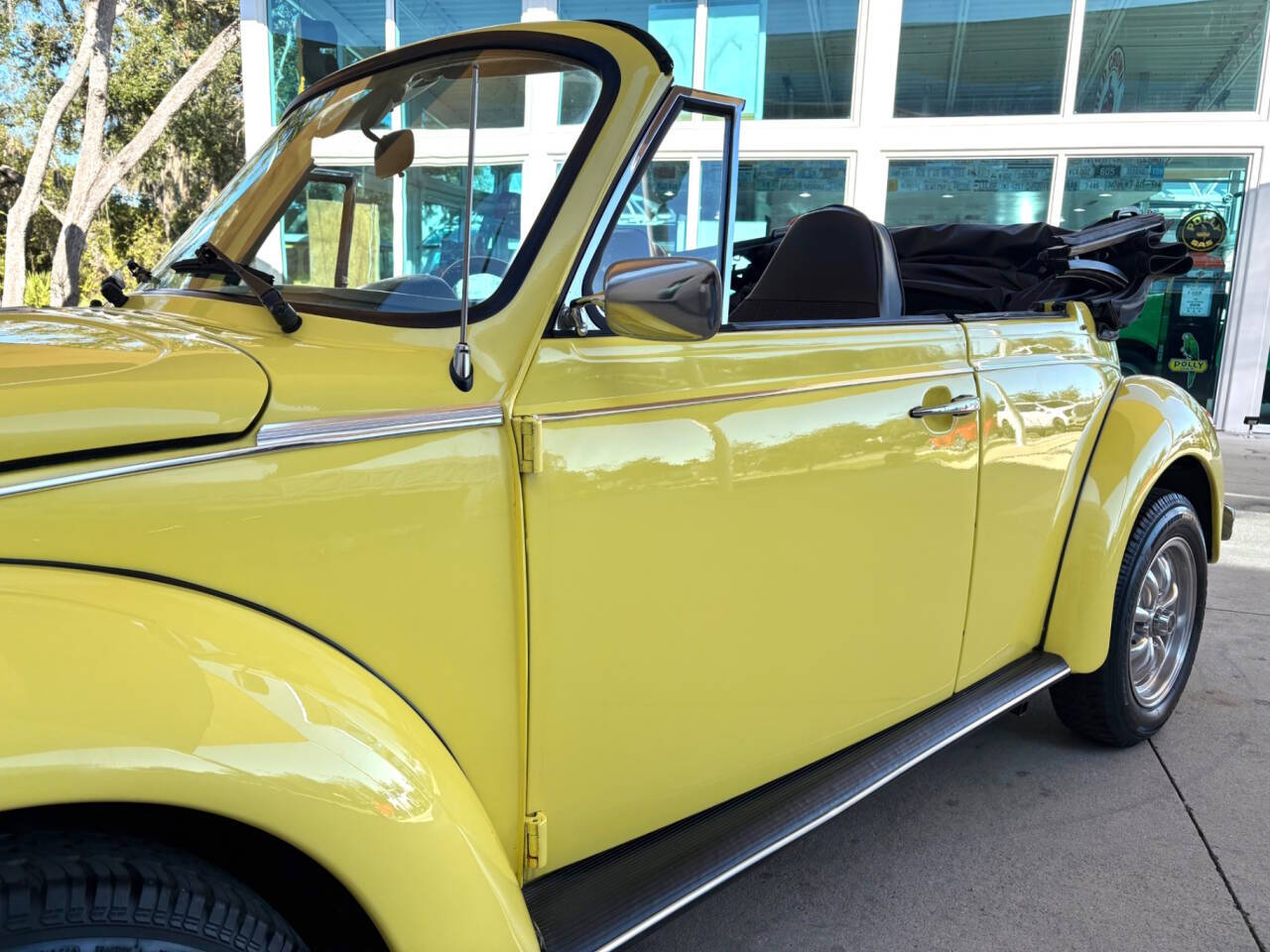 1973 Volkswagen Super Beetle For Sale | AllCollectorCars.com