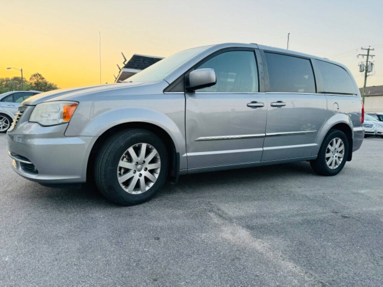 Minivans For Sale in Chesapeake, VA - Omega Auto Sales