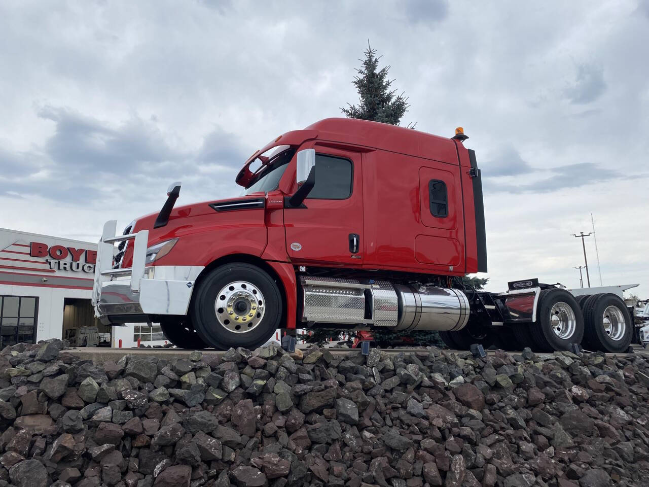 New Freightliner Cascadia For Sale In Edina, MN - Carsforsale.com®