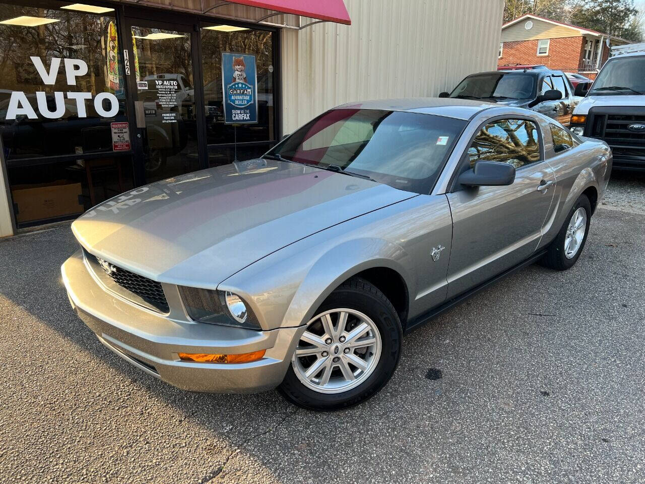 2009 Ford Mustang V6