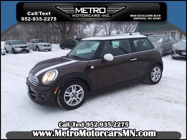 Metro Motorcars Inc – Car Dealer in Hopkins, MN