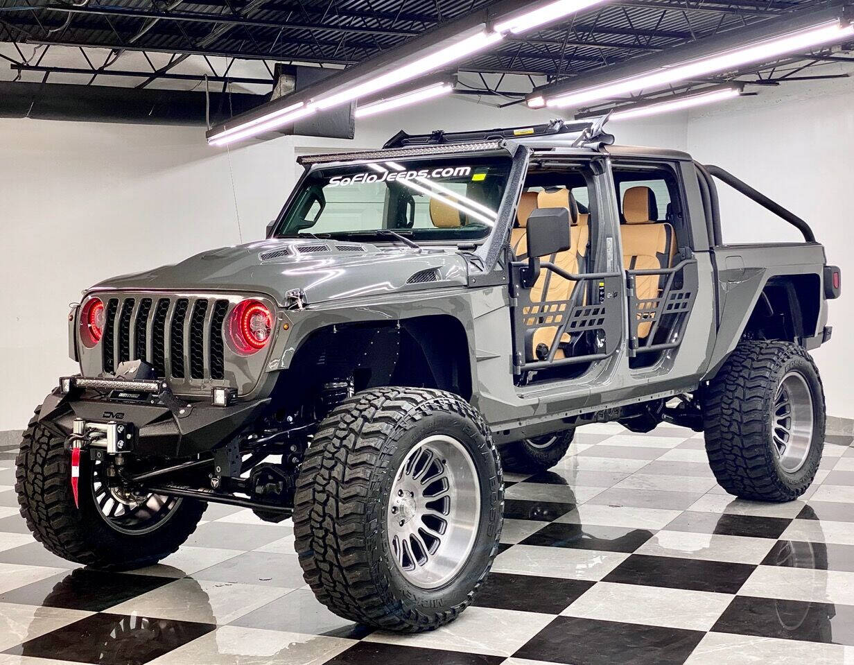 Custom Lifted 2020 Jeep Gladiator - Soflo Customs