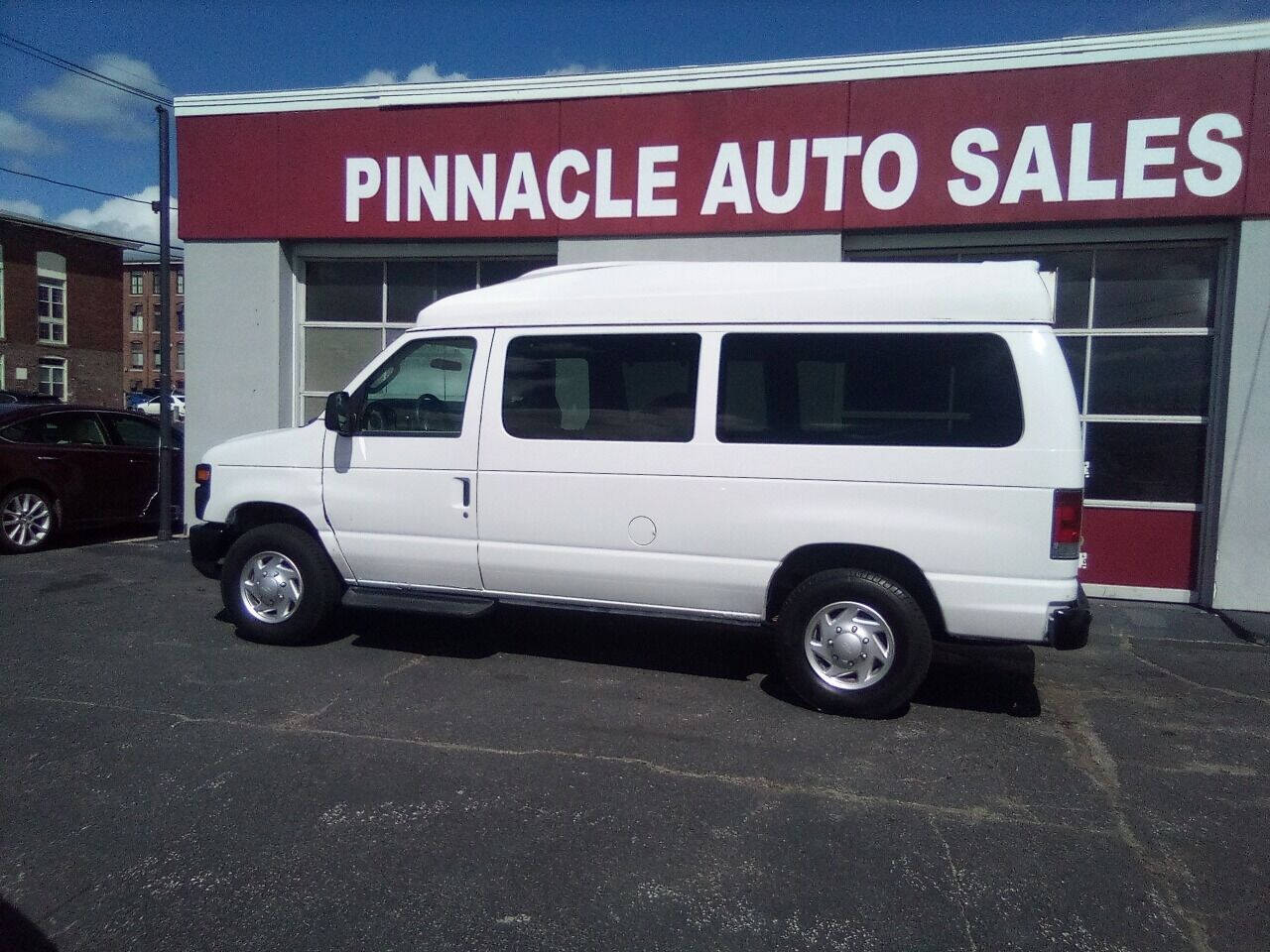 Pinnacle Auto Sales - Car Dealer in New Bedford, MA
