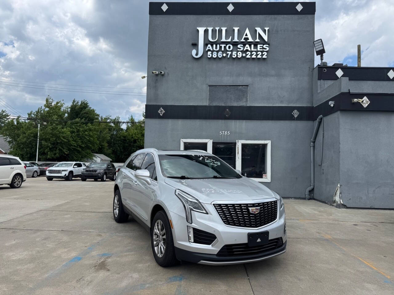 Cadillac XT5 For Sale in Warren, MI - Julian Auto Sales