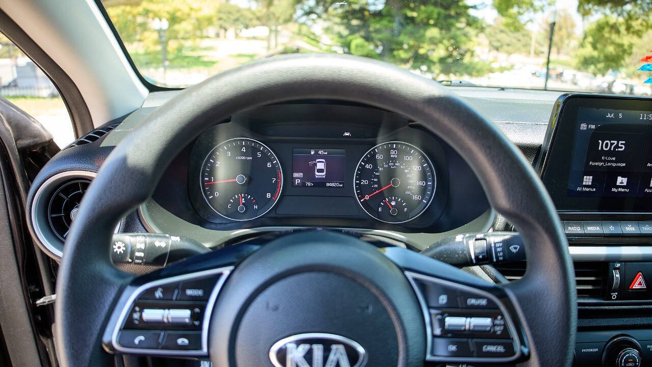 Used 2020 Kia Forte LXS 4dr Sedan 12995 - VIN: 3KPF24AD6LE157718 ...