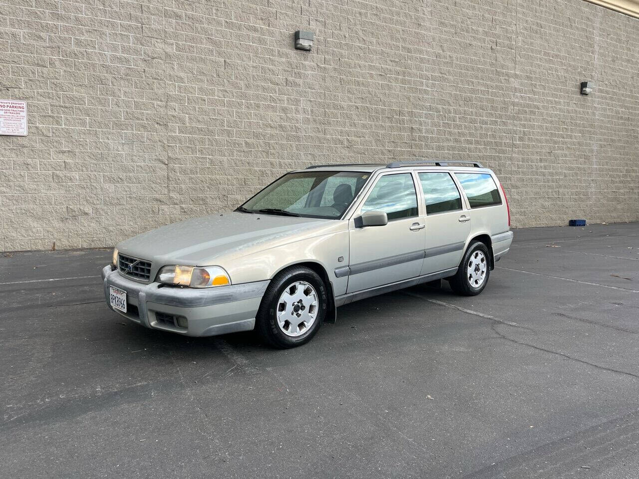 Volvo Station Wagon 2000