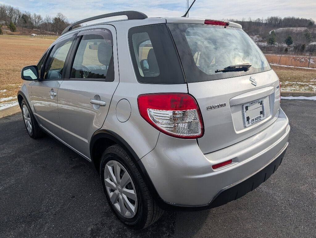 2011 Suzuki SX4 Crossover All Wheel Drive Fuel Sipper For Sale ...