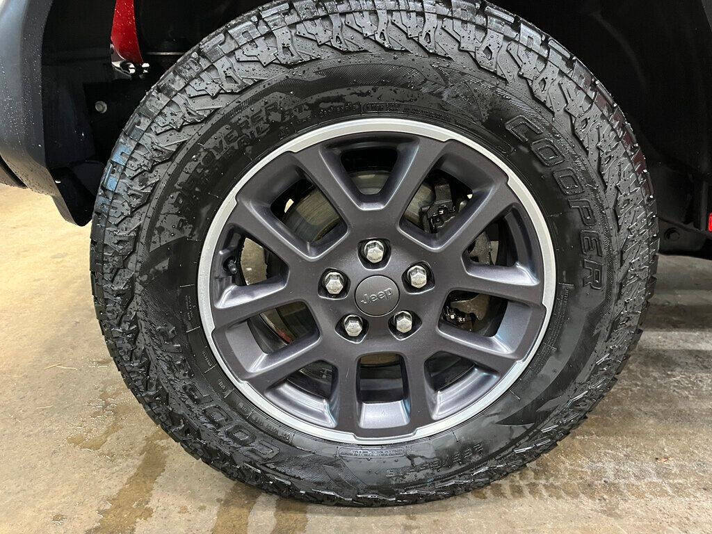 2020 Jeep Gladiator Sport S 4x4 - accauctions.com