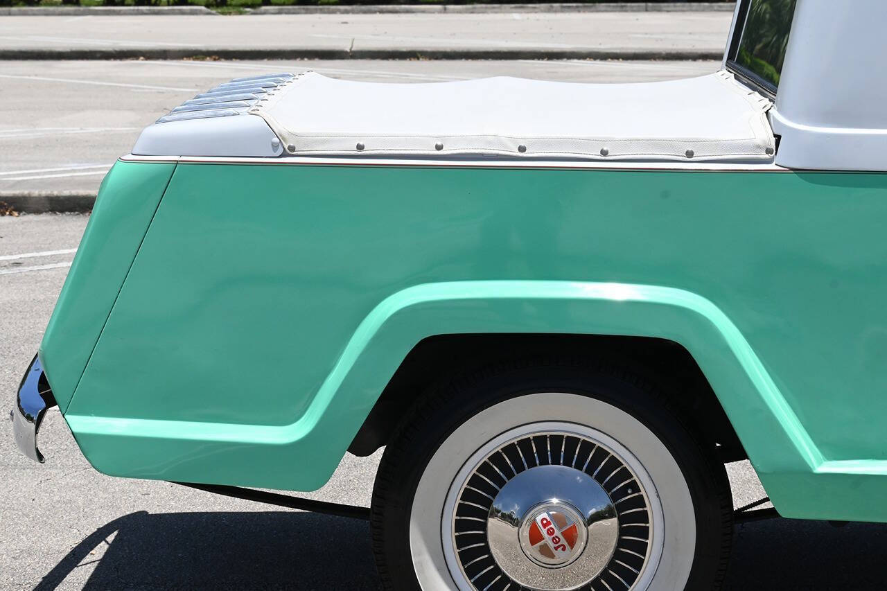 1967 Jeep Commando - accauctions.com