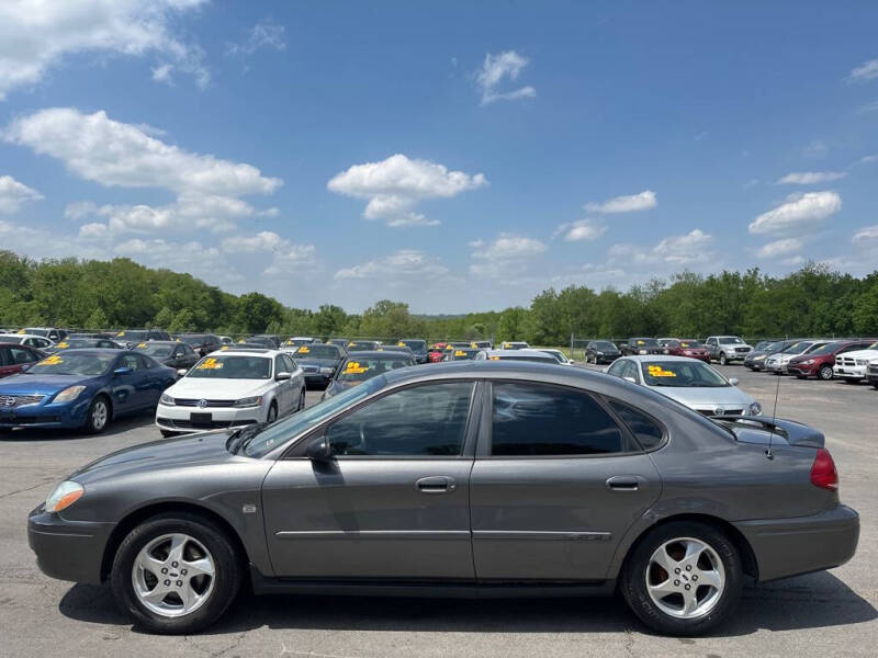 2004 Ford Taurus For Sale - Carsforsale.com®
