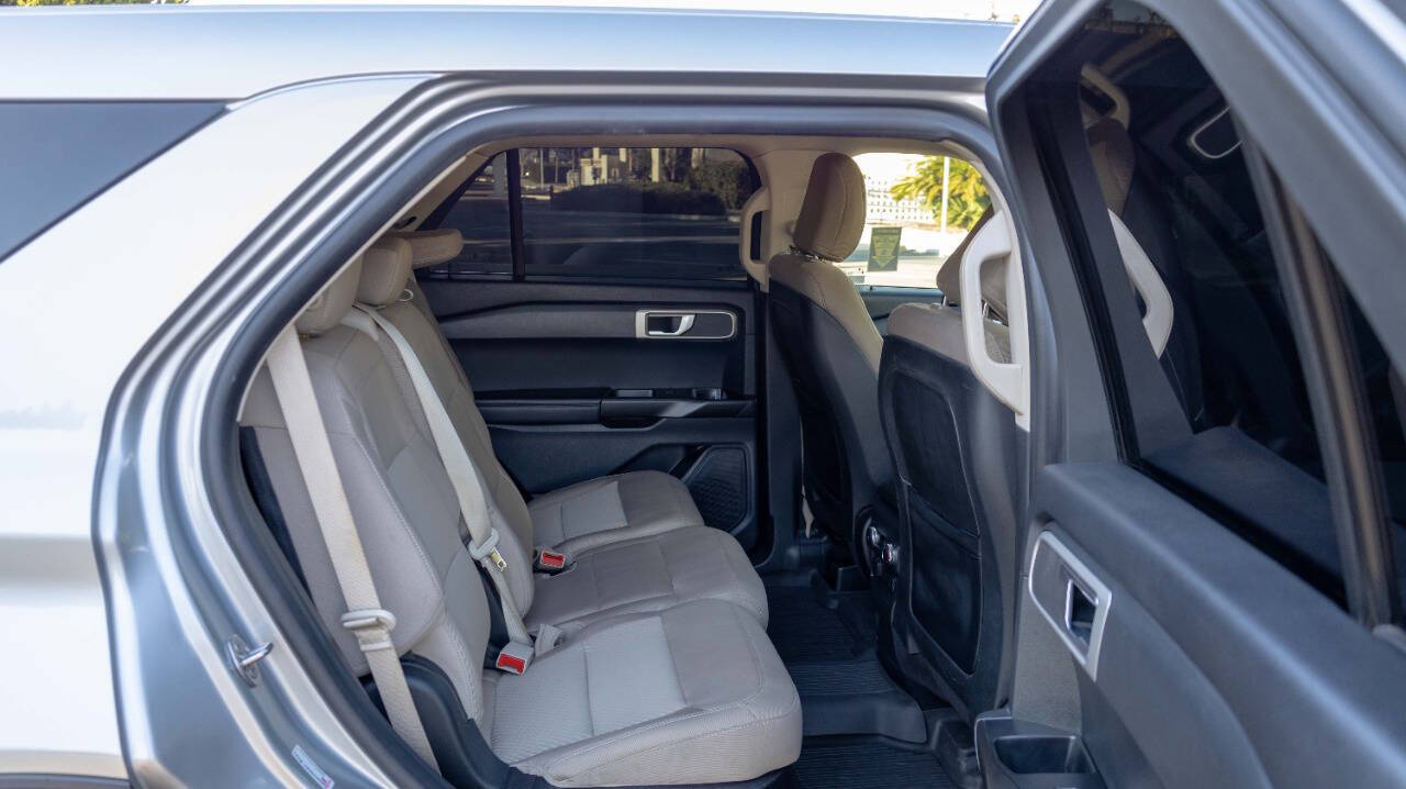 Used 2020 Ford Explorer Base 4dr SUV 19995 - VIN: 1FMSK7BH8LGC48017 ...