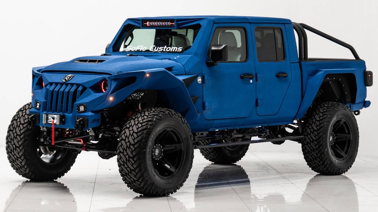 Custom Lifted 2025 Jeep Gladiator - Soflo Customs