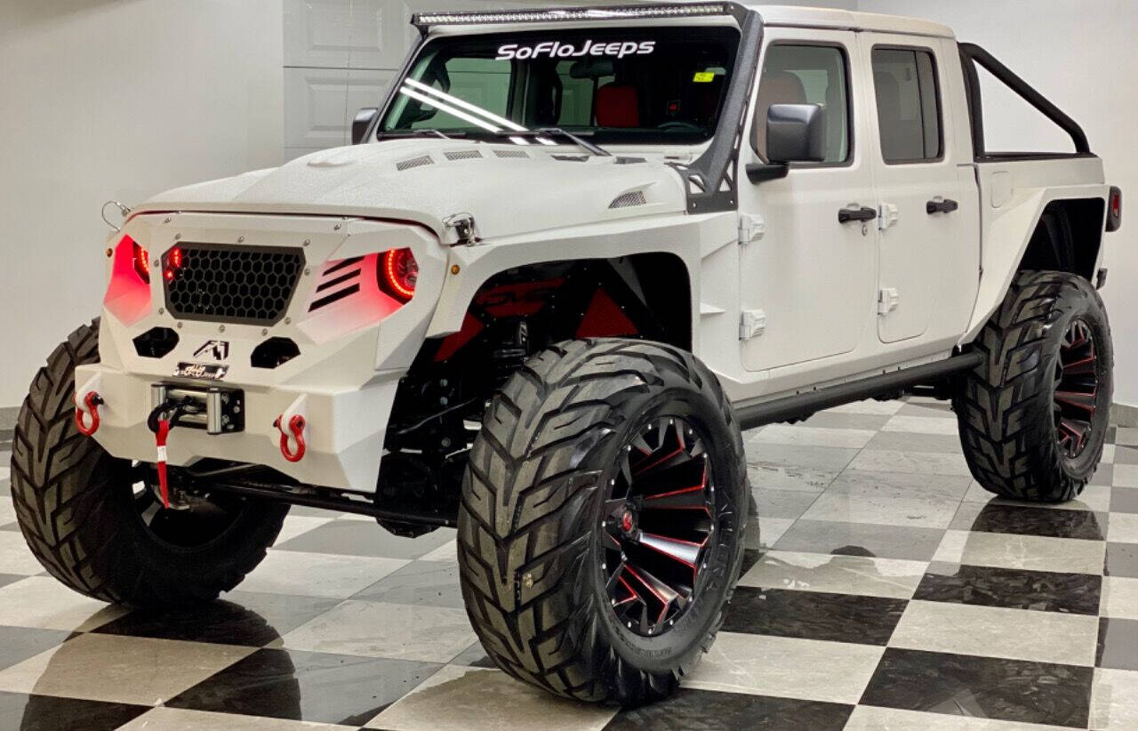 Custom Lifted 2020 Jeep Gladiator - Soflo Customs